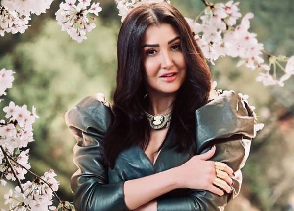 Ghada Abdel Razek just got married for the 12th Time - Special Madame ...
