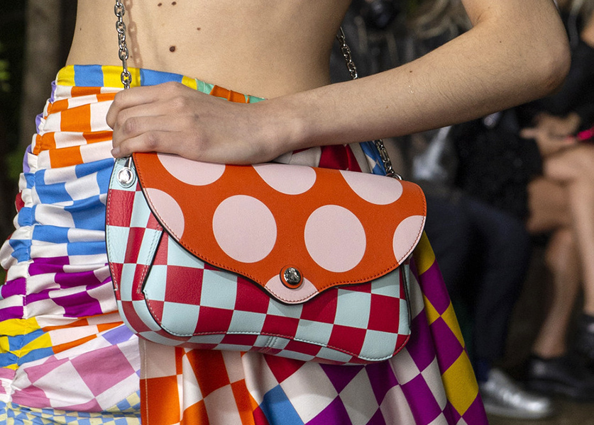 5 check print bags that you can shop right now - Special Madame Figaro ...